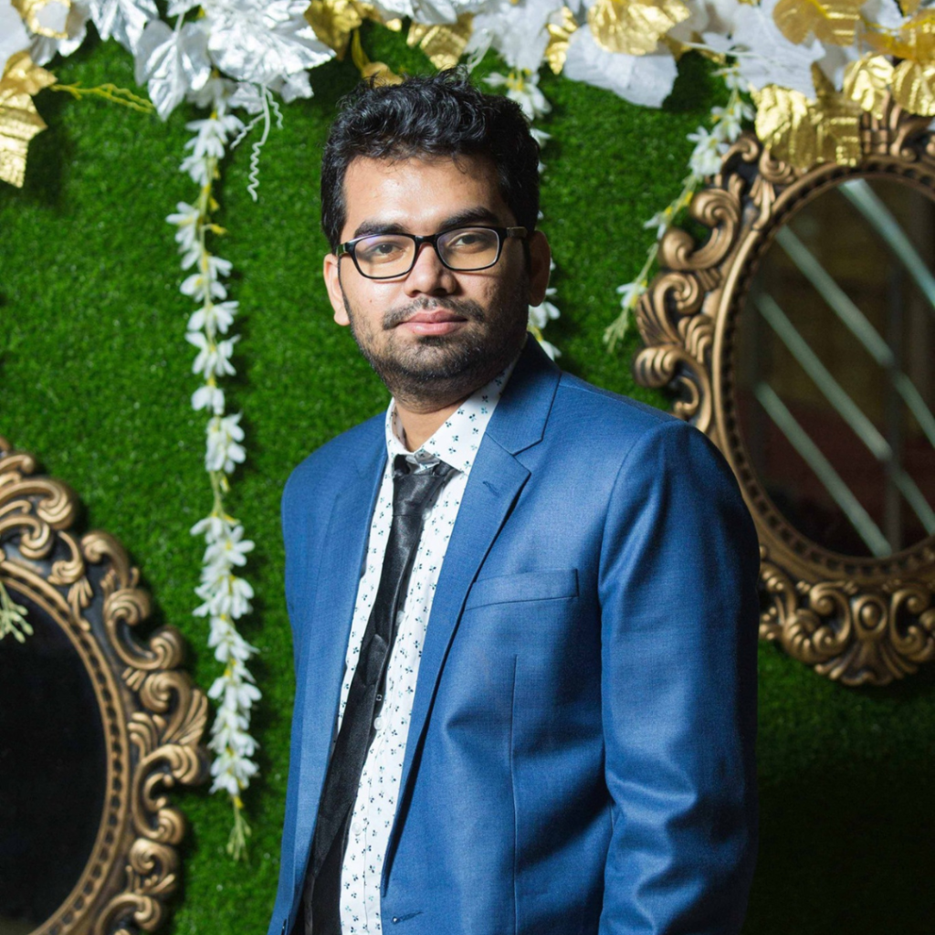 mrroom – Exceptional Room for Affordable Rates.